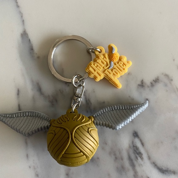 Warner Bros. | Other | Harry Potter Snitch Keychain Key Chain | Poshmark